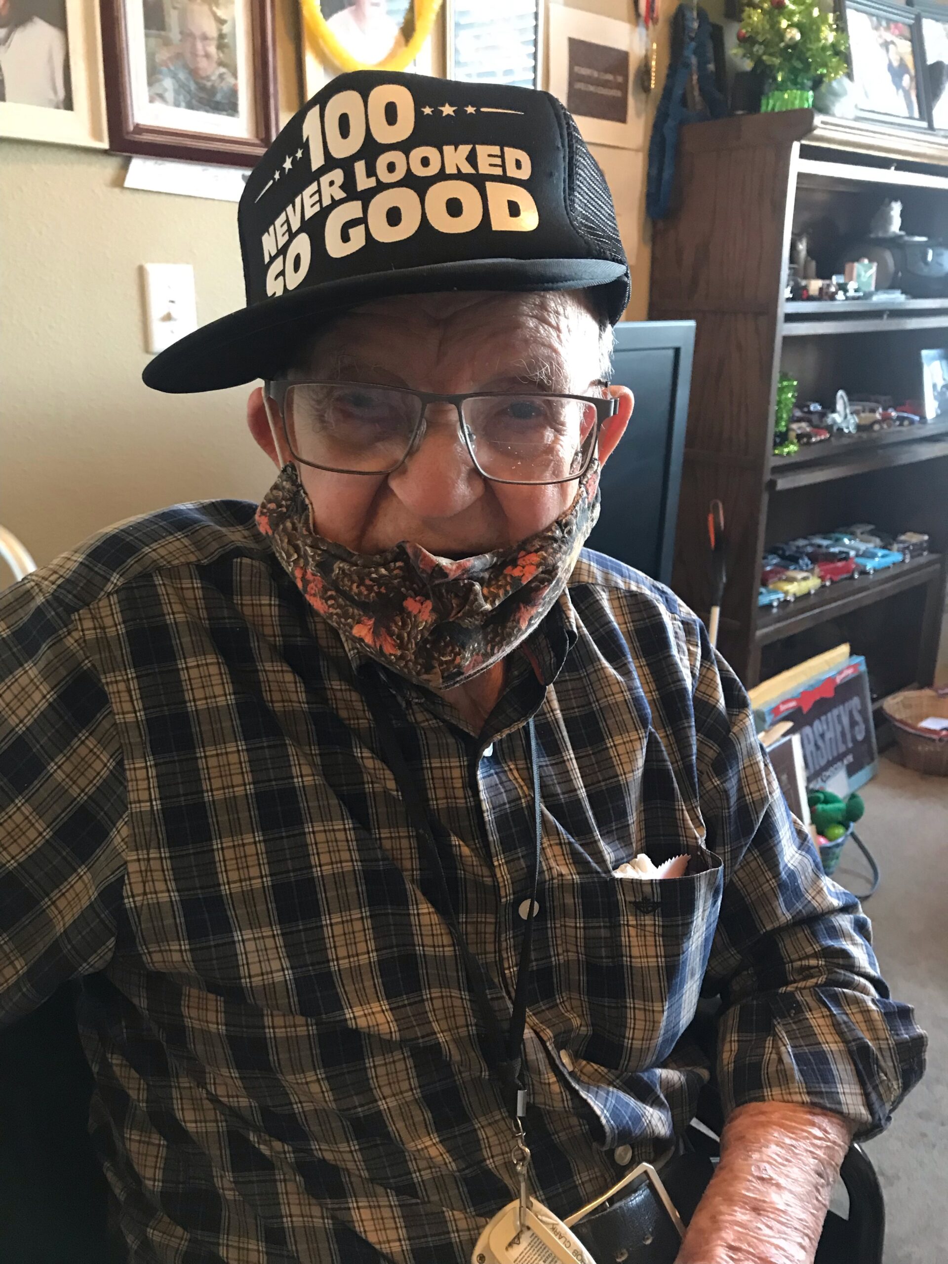 BobClark100hat – Hometown Heroes Radio
