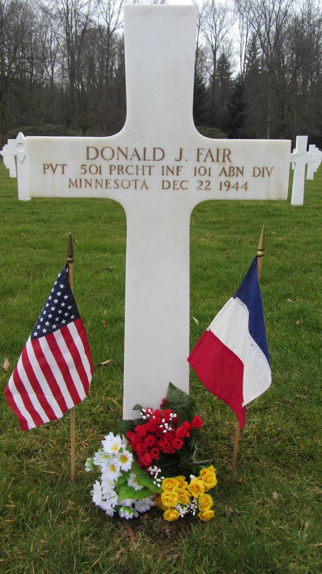Donald Fair grave – Hometown Heroes Radio